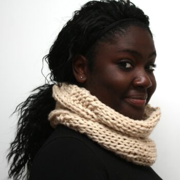 Cream Knit Snood- Urbanknit