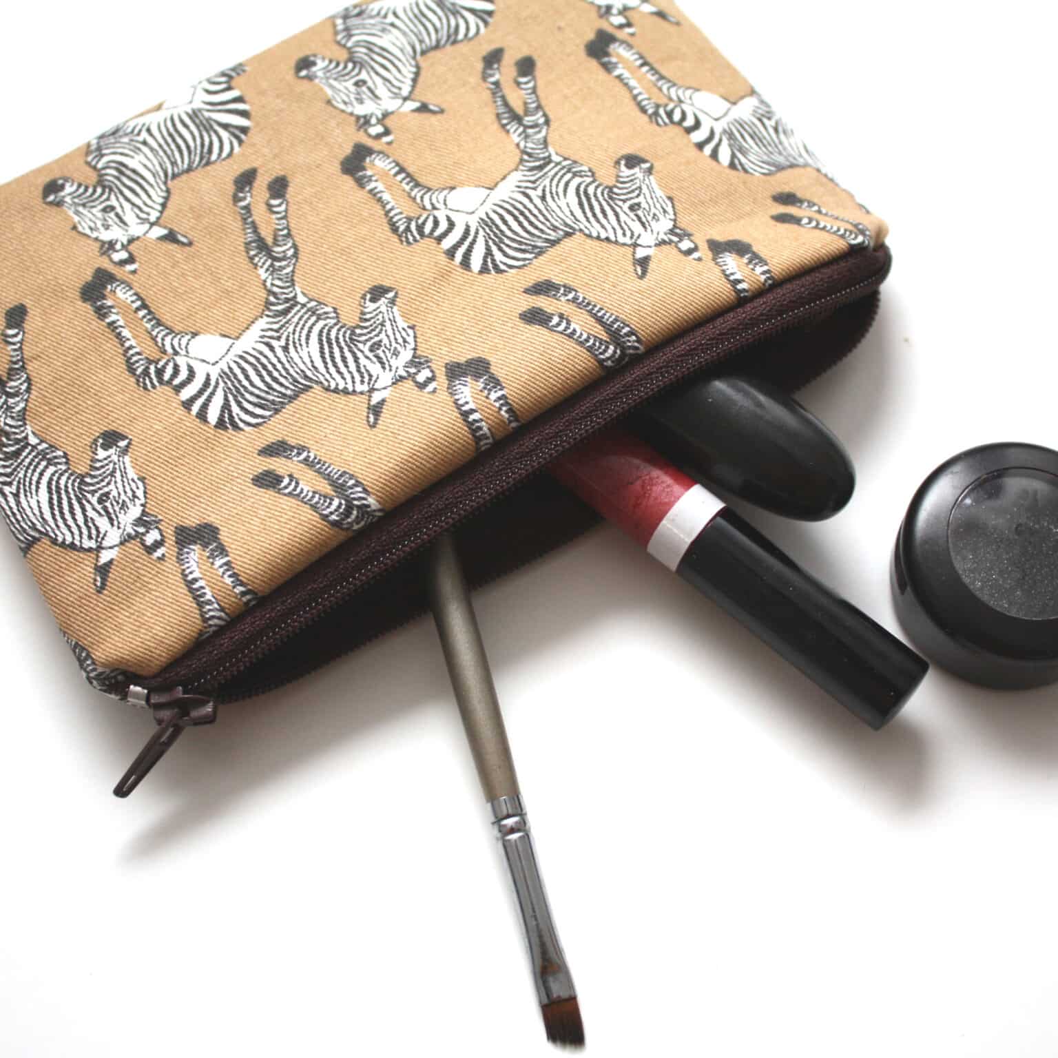 Zebra Zipper Pouch - Urbanknit
